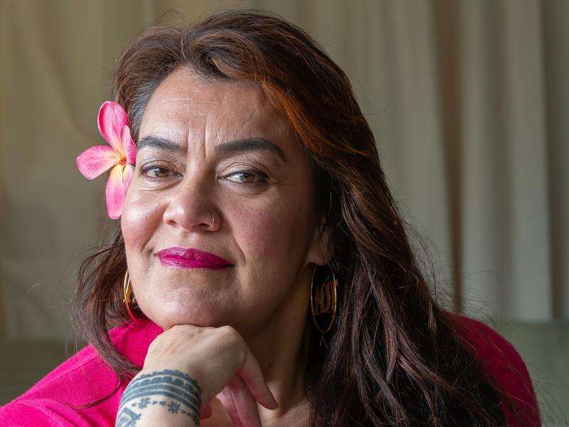 Poet takes on racism and the legacy of Captain Cook | Seymour Telegraph