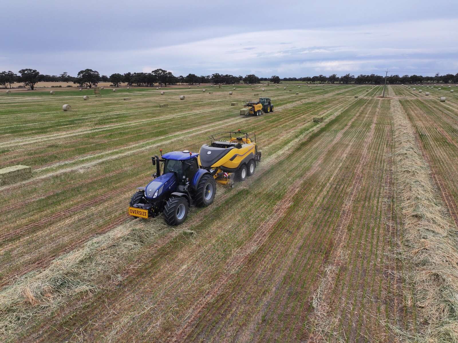 Versatility and reliability key to ‘quick, short’ hay season | Dairy ...
