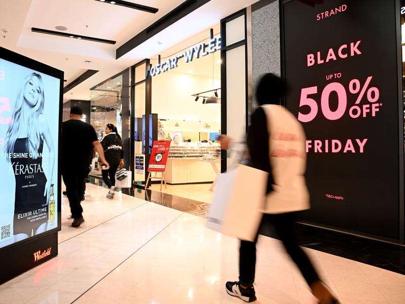 Cautious consumers get early start on festive spending | Country News