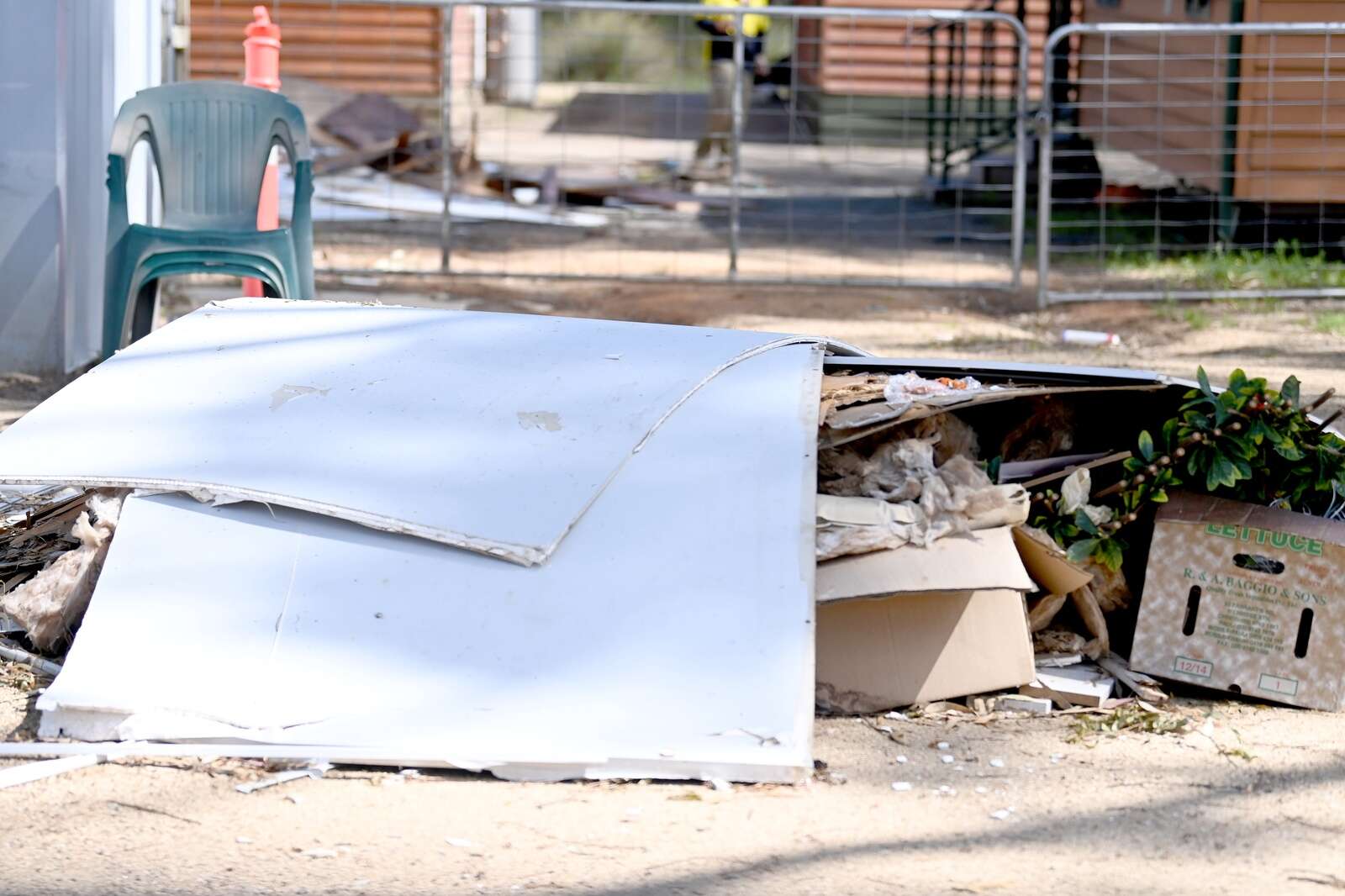 Watch out for unregistered builders or plumbers during flood repairs | Shepparton News