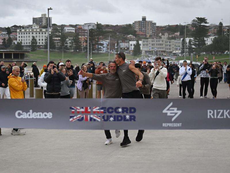 Man becomes fastest runner to cross Australia on foot | Country News